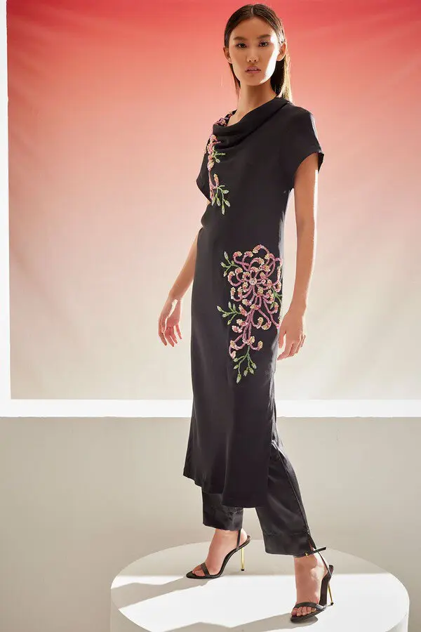 Natori Couture Silk Crepe Embellished Column Dress