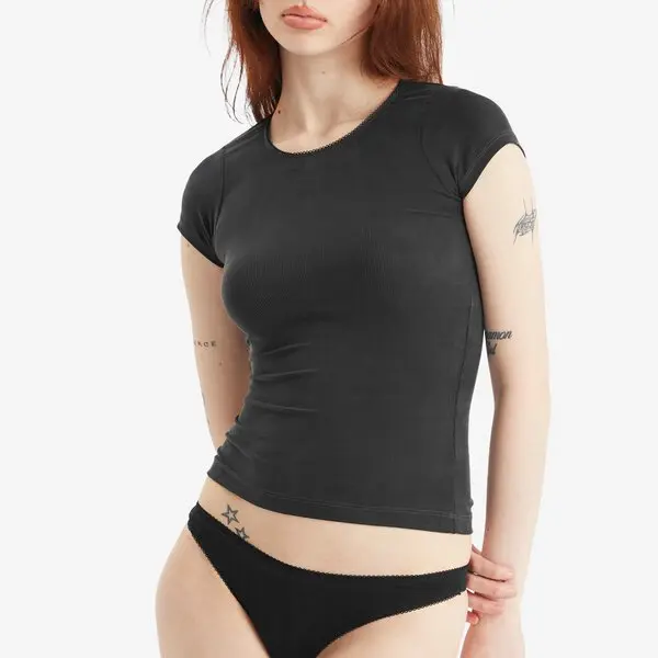 FRUITY BOOTY Second Skin T-shirt - Black