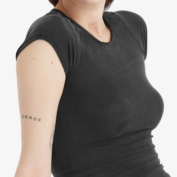 FRUITY BOOTY Second Skin T-shirt - Black