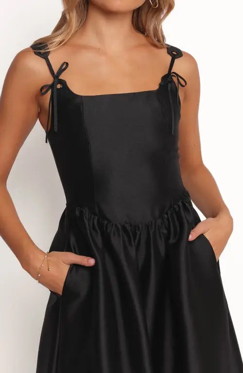 PETAL & PUP Marcelline Fit & Flare Maxi Dress