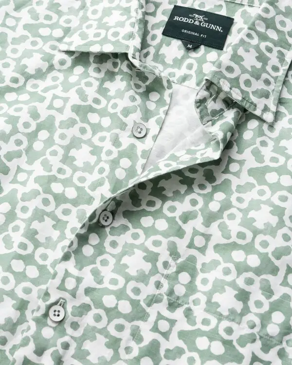 Rodd & Gunn Palliser Bay Regular Fit Short Sleeve Linen Shirt - Sage