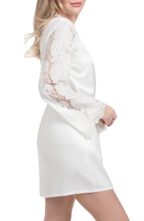 IN BLOOM BY JONQUIL Shyla Embroidered Lace Satin Wrap