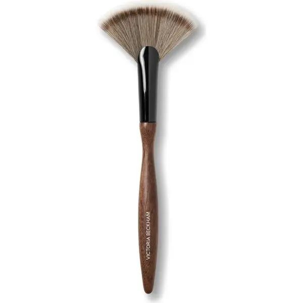 Victoria Beckham Fan Brush - No Color