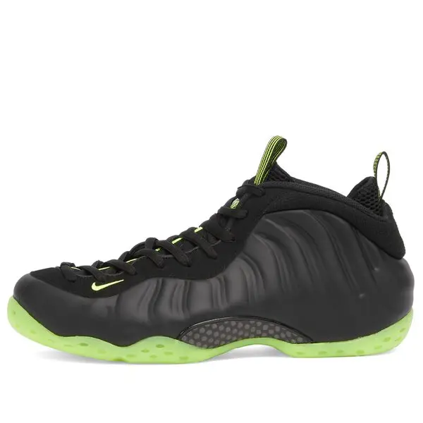 Nike Air Foamposite One Sneaker - Black/volt
