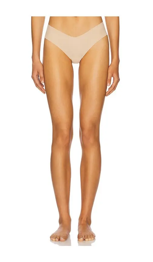 Commando Invisible Rib Thong In Nude - Beige