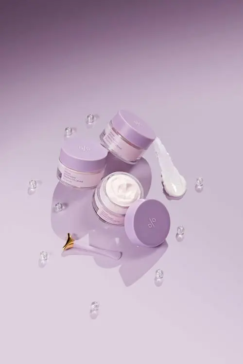 DR. CEURACLE Vegan Active Berry Firming Eye Cream