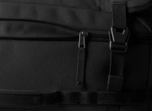 EAGLE CREEK Gear Warrior Xe 4-wheeled Carry-on Luggage - Black