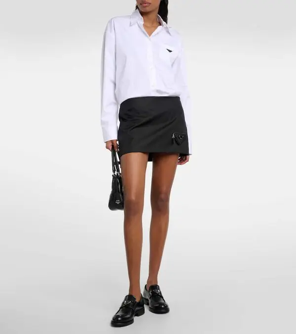 Prada Logo Leather Loafers - Black