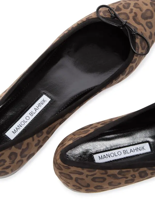 Manolo Blahnik Veralli -print Ballet Flats