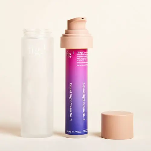 FIG.1 Retinol Night Cream Level 3 - Purple Gradient