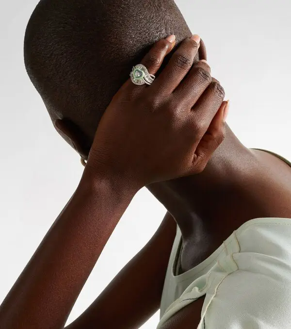 KAMYEN 18kt White Gold Ring With Diamonds - Silver