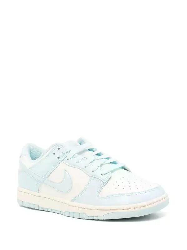 Nike Dunk Low Sneakers