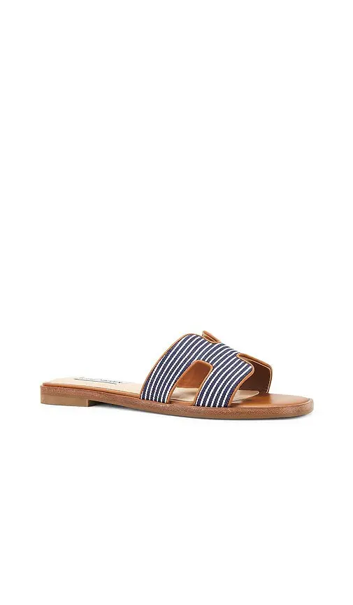 Steve Madden Hadyn Slides - Navy & White