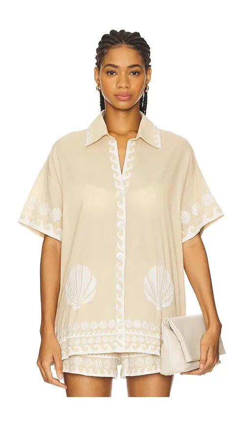 Show Me Your Mumu Parker Button Down - Latte Capri Shells
