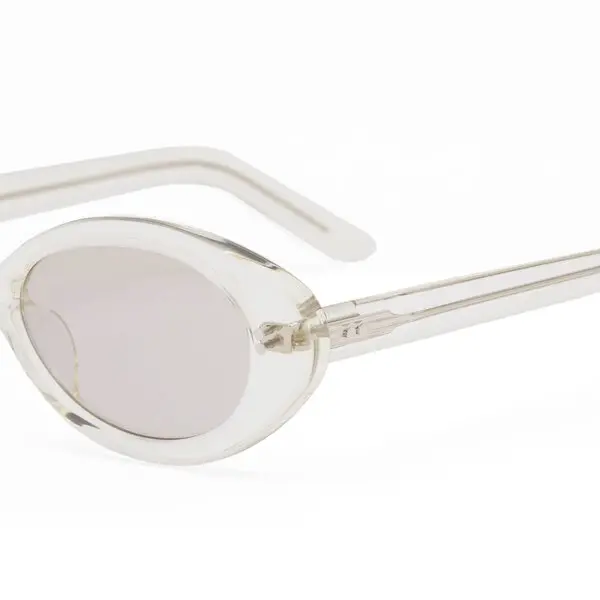 AKILA Daisy Oval Sunglasses - Crystal/grey