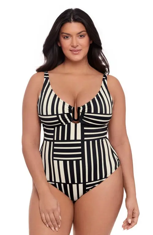 S3 U-wire One-piece Swimsuit - Chic Crossing