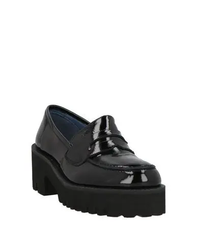 PREGUNTA Patent Leather Loafers With Block Heel