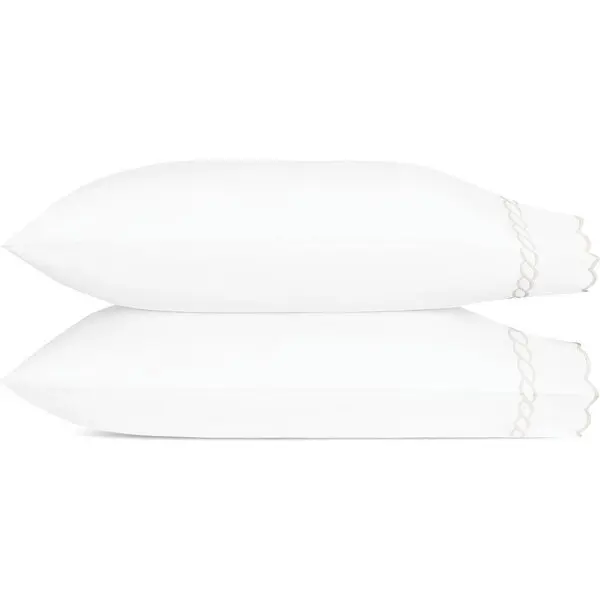 MATOUK Classic Chain Scallop Set Of 2 Pillowcases - White