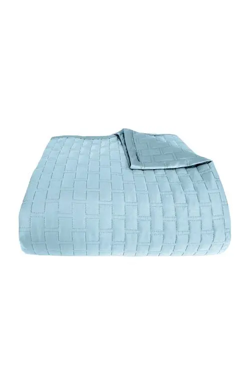 BEDVOYAGE Luxury 100% Viscose Cooling Quilted Brick Coverlet - Sky