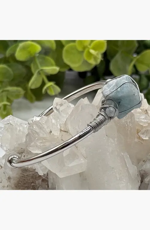 HUMANIST BEAUTY Gemstone Wire-wrapped Bracelet - Aquamarine/white Gold