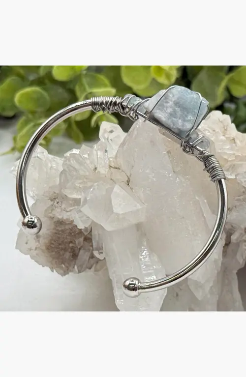 HUMANIST BEAUTY Gemstone Wire-wrapped Bracelet - Aquamarine/white Gold