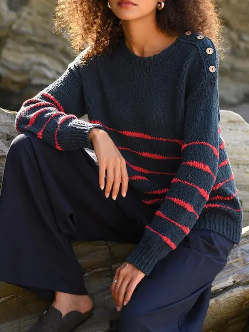 CELTIC & CO. Drop Stitch Breton Sweater - Navy / Red