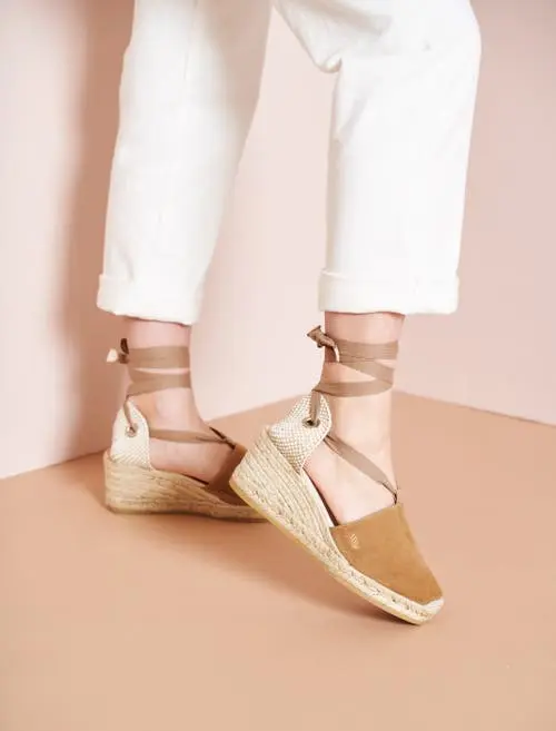VISCATA Fosca Suede Espadrille Wedges - Camel
