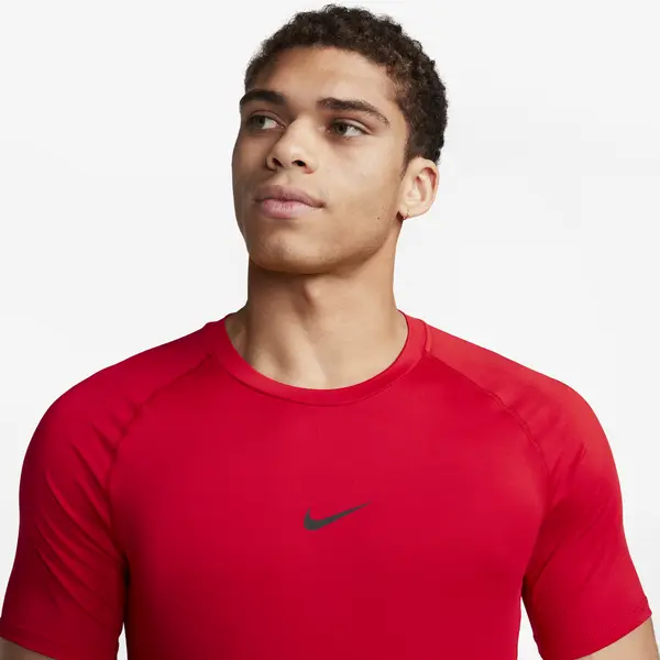 Nike Pro Dri-fit Slim Short-sleeve Top