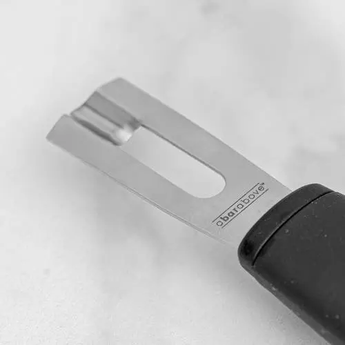 A BAR ABOVE Stainless Steel Channel Knife With Handle