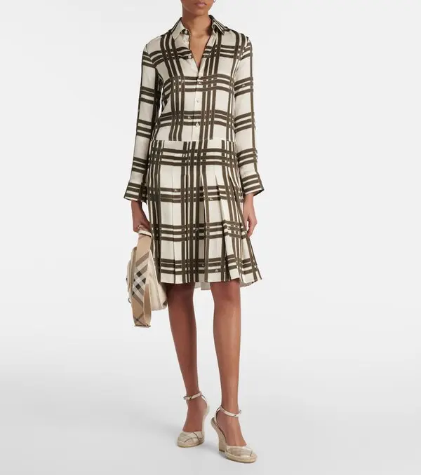 Burberry Espadrille Wedges With Ankle Strap - White