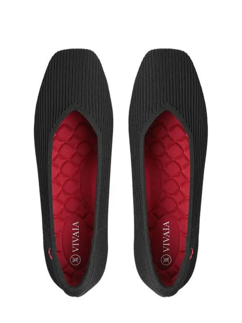 Vivaia Margot Lightweight Square-toe V-cut Flats