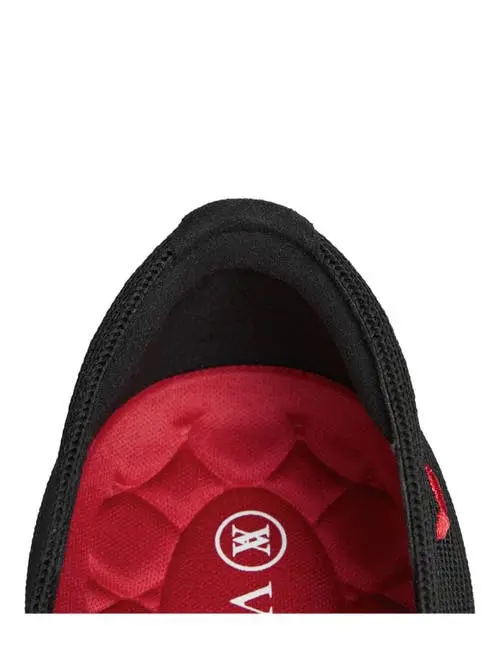 Vivaia Margot Lightweight Square-toe V-cut Flats