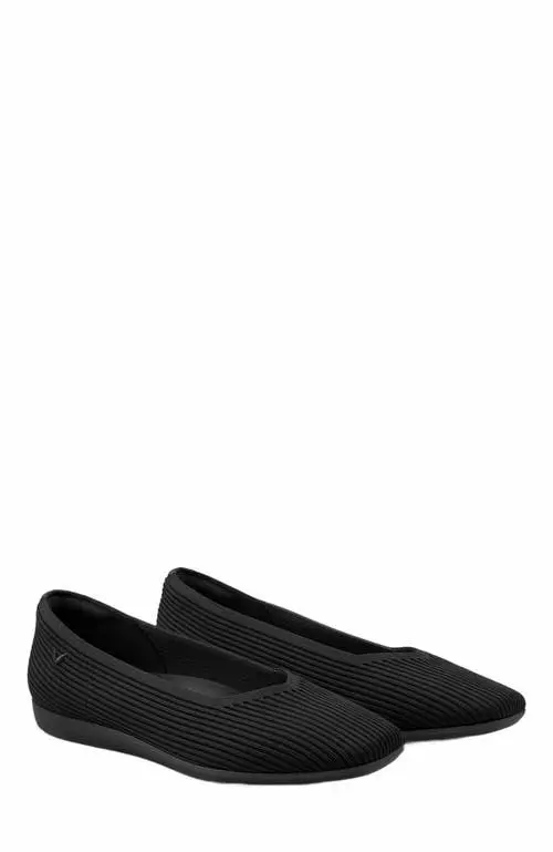 Vivaia Square-toe Knit Flats - Black