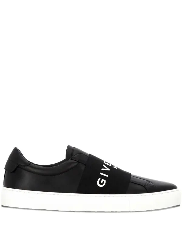 Givenchy Sneakers - Black