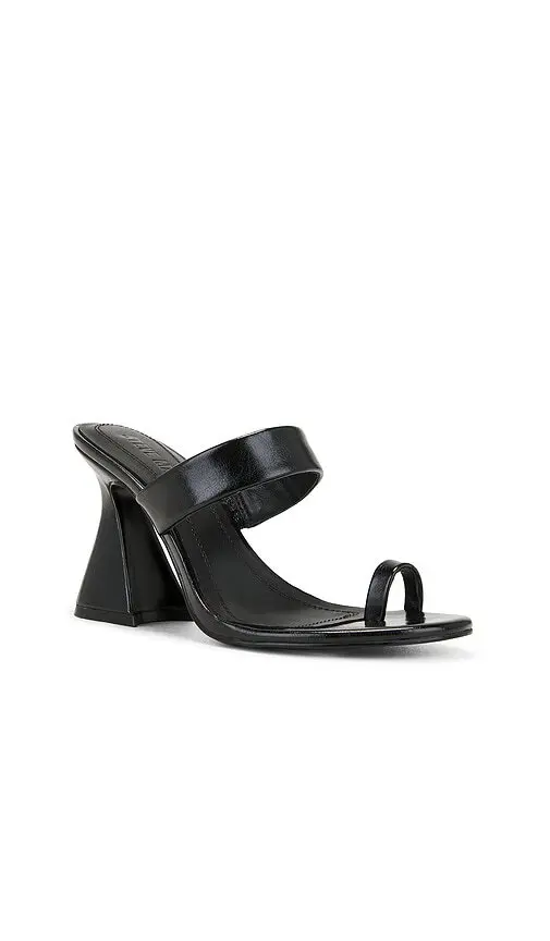 Steve Madden Renie Sandals