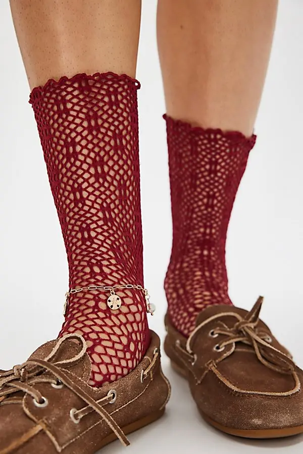 Free People Poppy Crochet Crew Socks - Red Dhalia