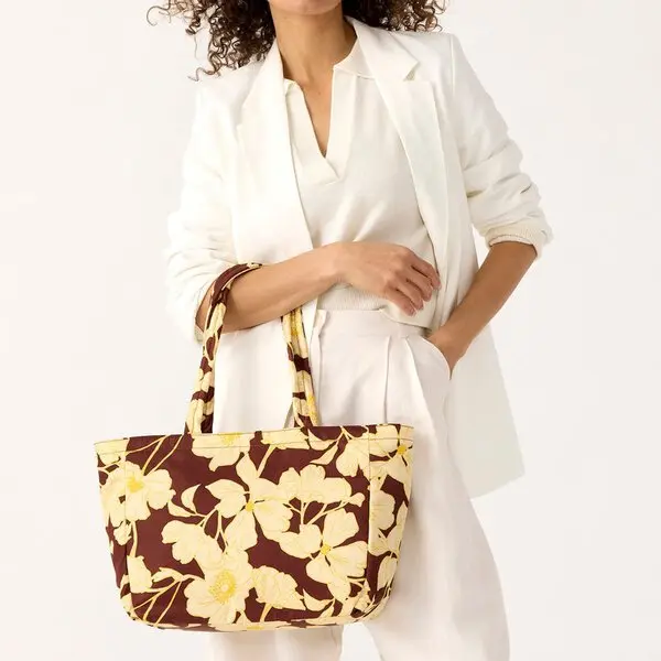 VERA BRADLEY Small Hathaway Tote Bag - Brown