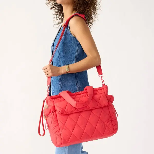 VERA BRADLEY Welland Diaper Bag Tote - Red