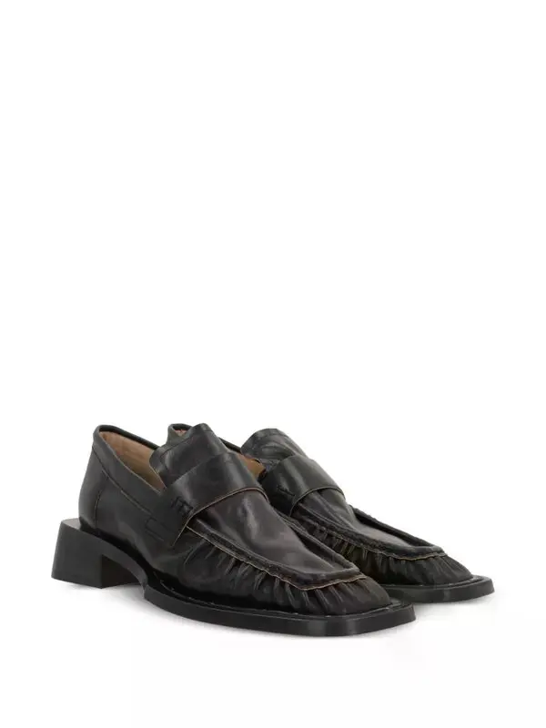 MIISTA Airi Loafers - Black