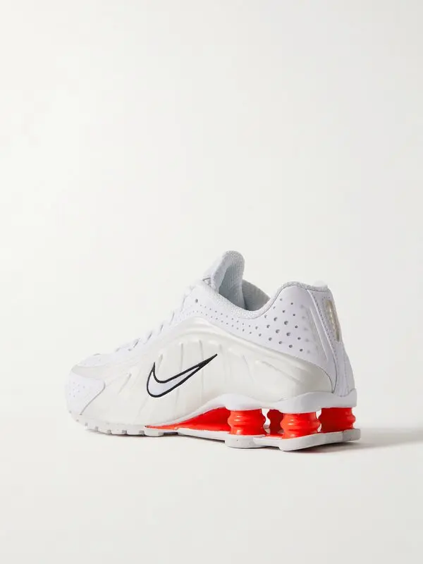 Nike Shox R4 Sneakers - White