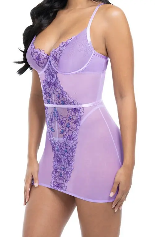 OH LA LA CHERI Underwire Chemise & G-string Set
