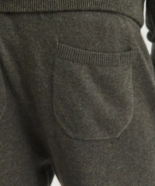 Naadam Off-duty Cashmere Jogger - Olive