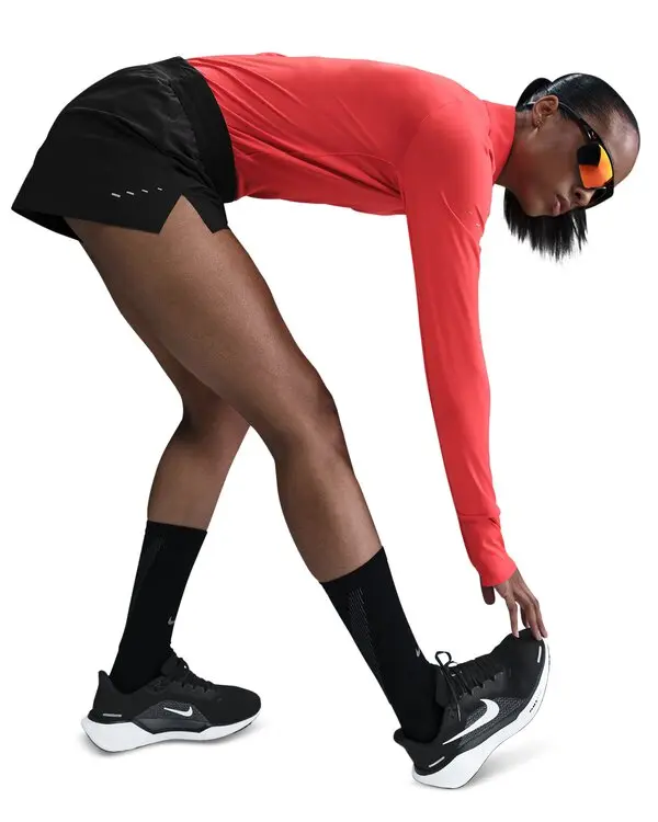 Nike Swift Mid-rise 2.5" Shorts