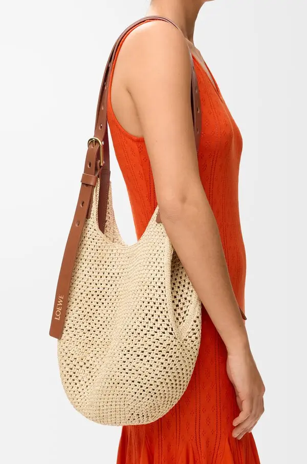 Loewe Small Punch Hole Hobo In Raffia And Leather - Natural/tan