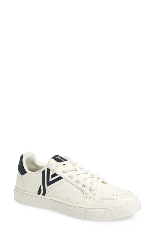 YY NATION Stratus Cactus Sneaker - White / Navy / White