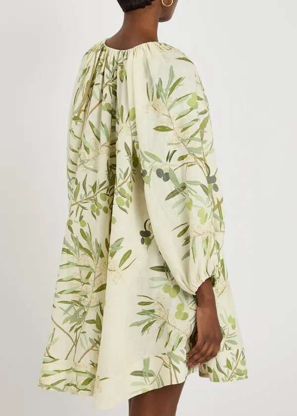 a line wedding dresses sleeves Claire Pettibone Trellis Long Sleeve in A-Line Silhouette Wedding Gown main image 0