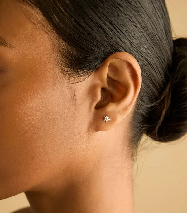 ASTRID & MIYU Star Stud Earrings