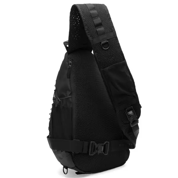 Oakley Latitude Sling Pack - Blackout | Editorialist