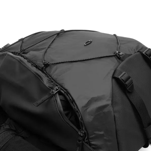 Oakley Latitude Sling Pack - Blackout | Editorialist