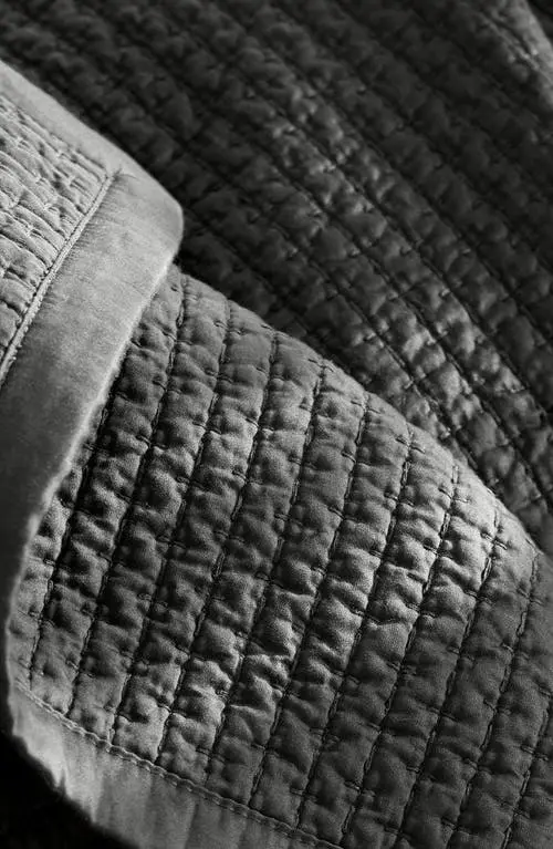 BOLL & BRANCH Signature Texture Stitch Organic Cotton Quilt - Night